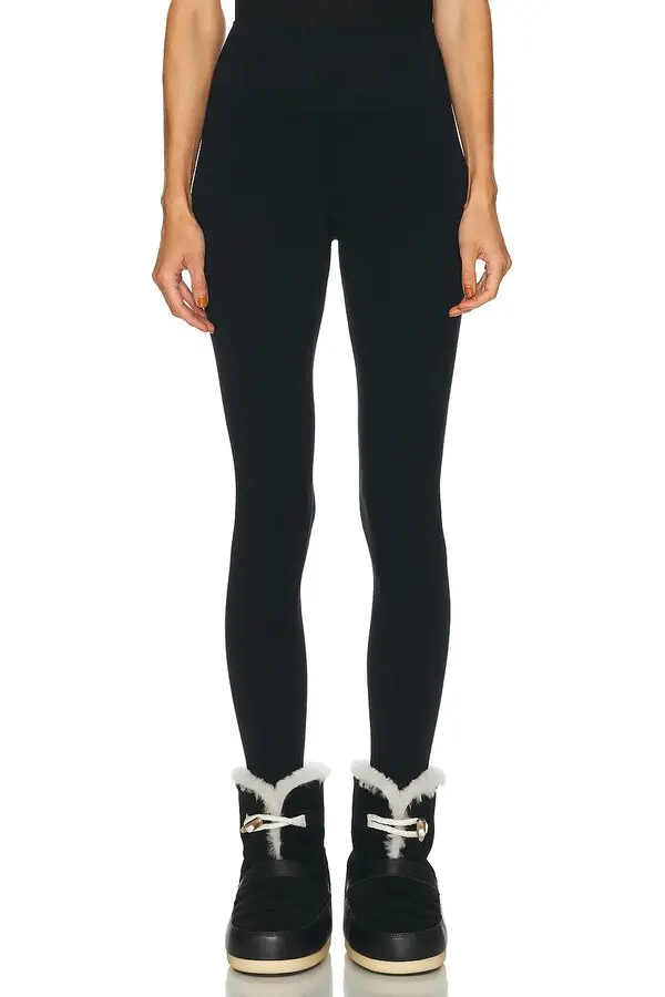 Perfect Moment Perfect Thermal Legging In Sage - Black