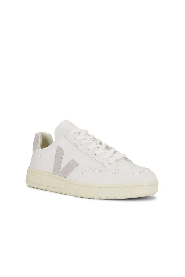 VEJA V-12 Sneakers - Extra White & Light Grey