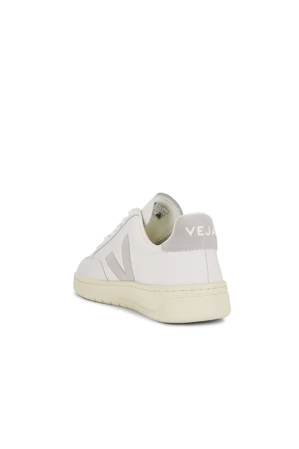 VEJA V-12 Sneakers - Extra White & Light Grey