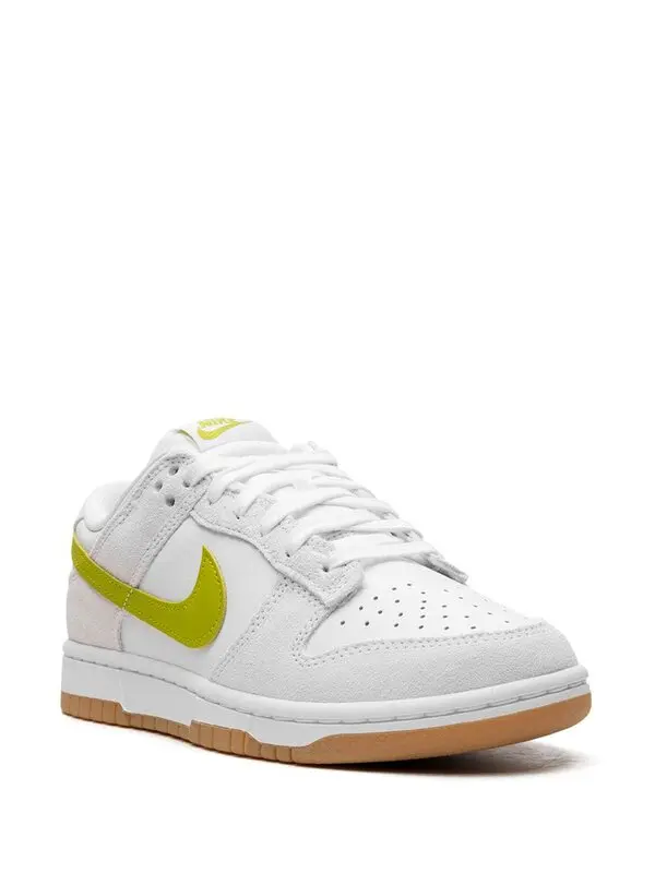 Nike Dunk Low Sneakers - White