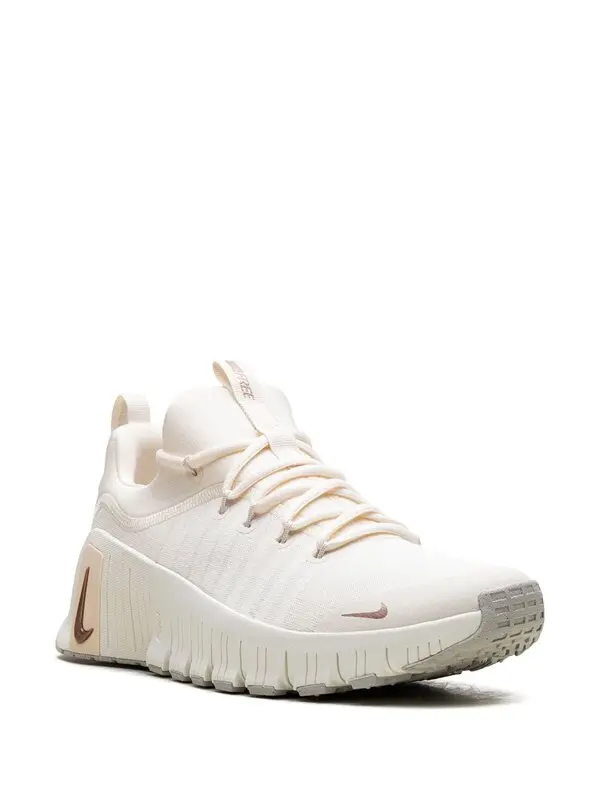 Nike Free Metcon Sneakers