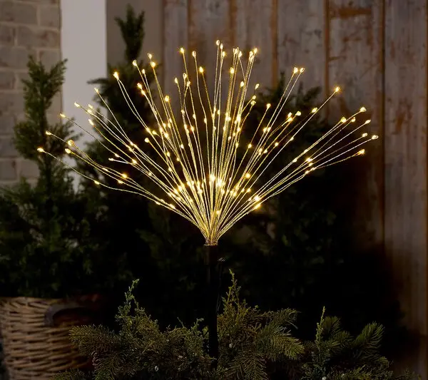 BETHLEHEM LIGHTS Jumbo Starburst Stake Light - One-color