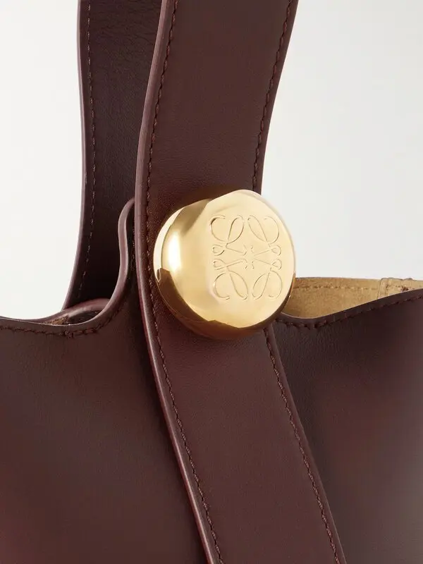 Loewe Pebble Mini Leather Bucket Bag - Burgundy
