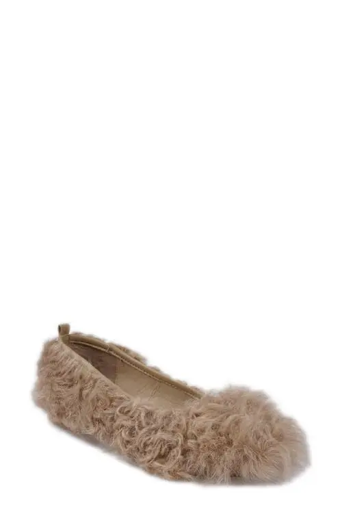 ARTISAN CRAFTED BY ZIGI Quincy Faux-fur Flat - Beige Leather