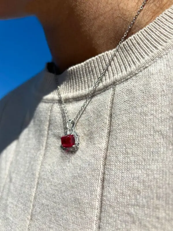 JUWELINA PARIS Sugarloaf Ruby Necklace