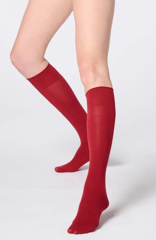 Oroblu Cheryl Knee High Socks - Deep Red