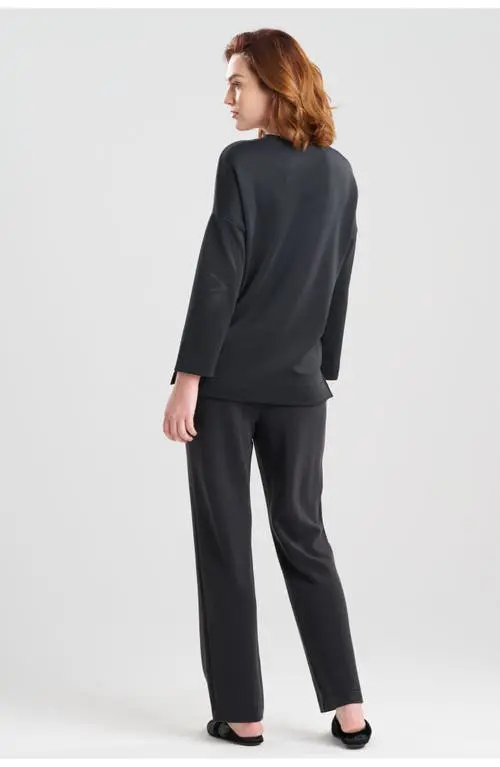 Natori Anywhere Wedge Top