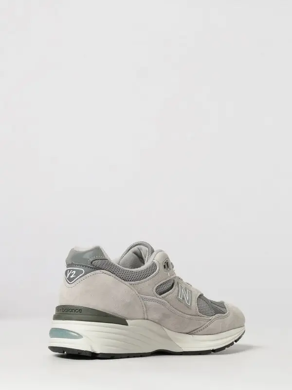NEW BALANCE 991 Sneakers - Grey