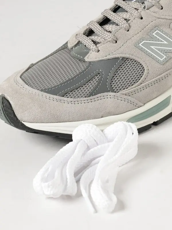 NEW BALANCE 991 Sneakers - Grey