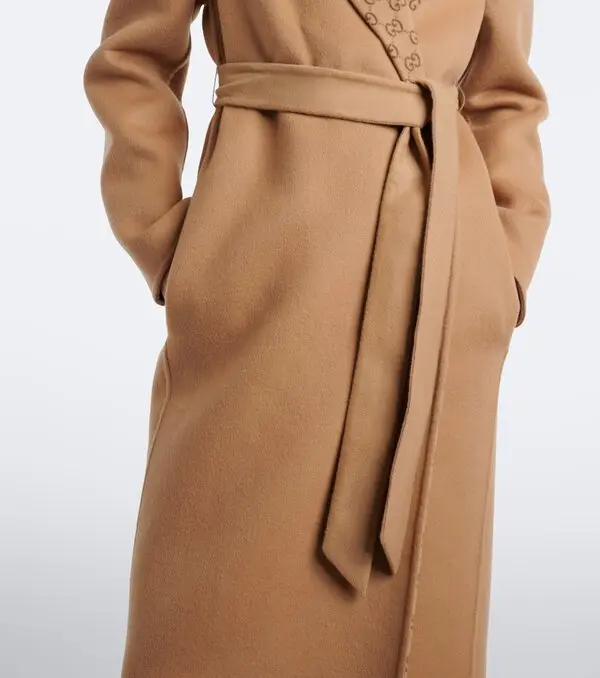 Gucci Gg Reversible Wool & Silk Coat - Beige