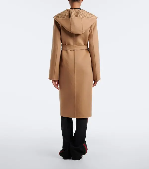 Gucci Gg Reversible Wool & Silk Coat - Beige
