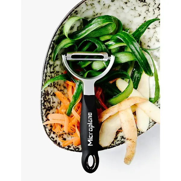 MICROPLANE Professional Y Straight Blade Stainless-steel Peeler
