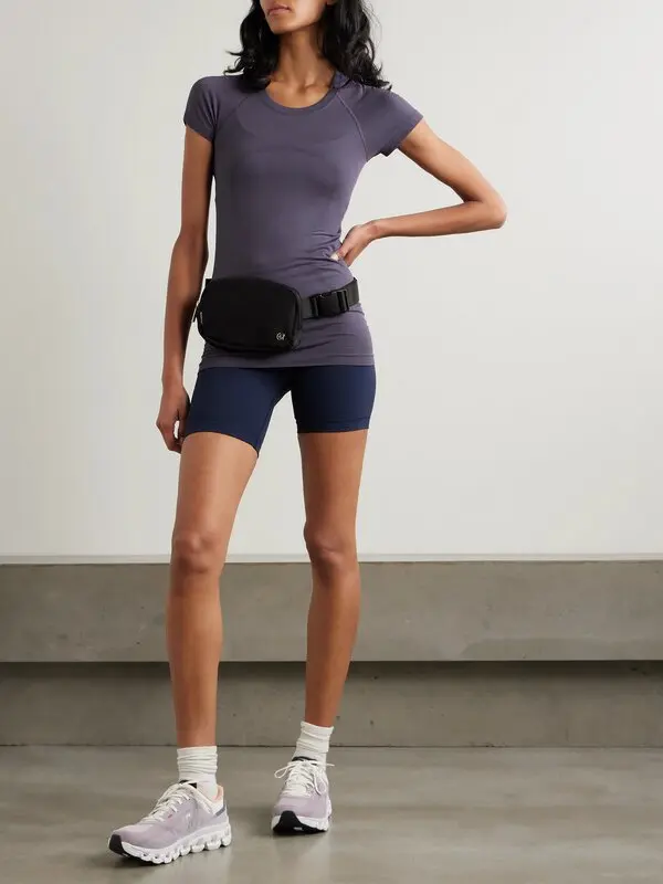 Lululemon Swiftly Tech 2.0 Stretch T-shirt - Purple