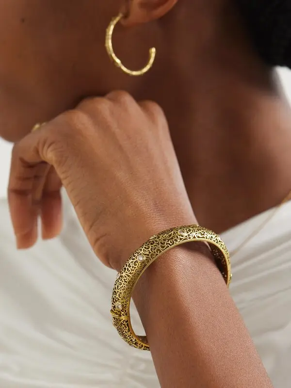 AMRAPALI LONDON Jali 18-karat Diamond Bangle