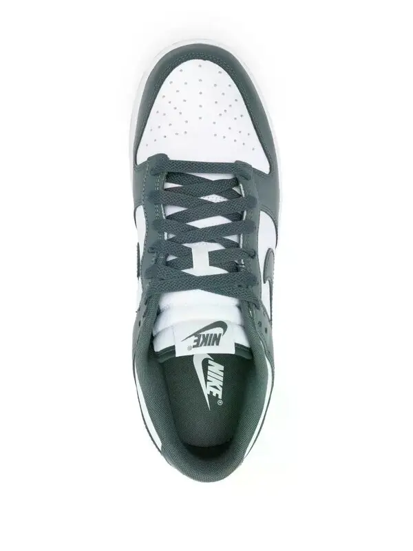 Nike Dunk Low Retro Sneakers - Green
