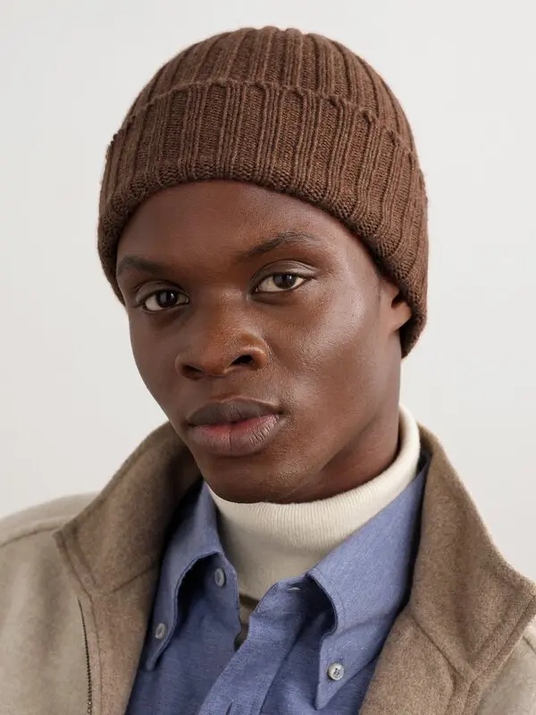 Thom Sweeney Ribbed Cashmere Beanie - Brown