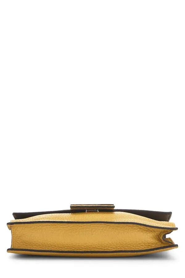 Fendi Leather Flat Baguette Mini