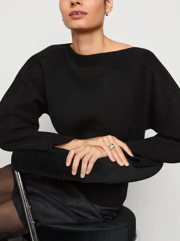 HOUSE OF DAGMAR Curved Knit
