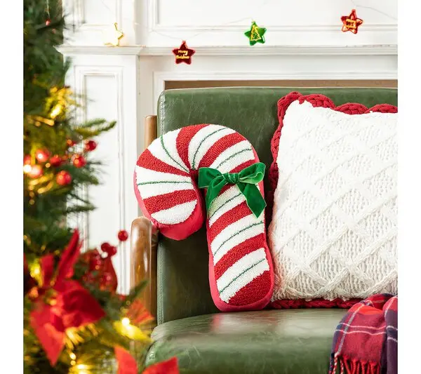 GLITZHOME 15.75'h Hooked Christmas Candy Cane S Haped Pillow - One-color