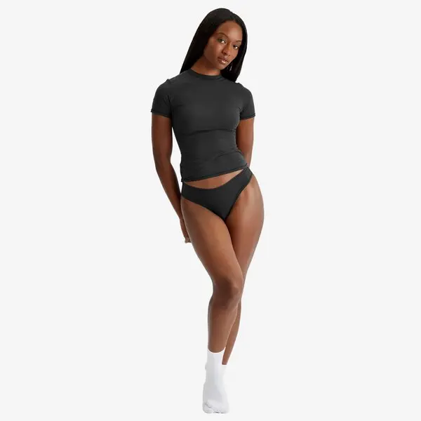SKIMS Fits Everybody Thong - Onyx