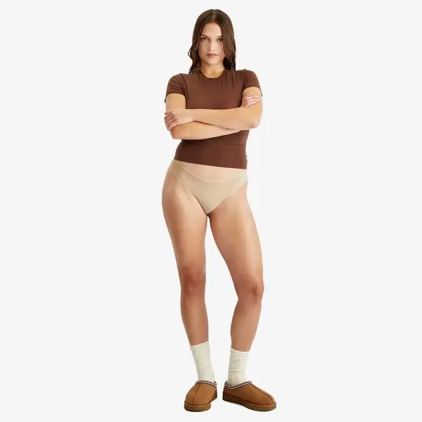 SKIMS Fits Everybody Thong - Sand