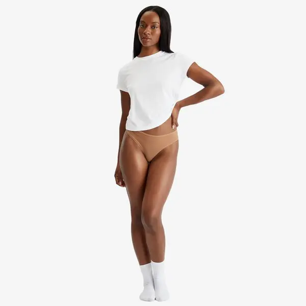 SKIMS Fits Everybody Thong - Sienna