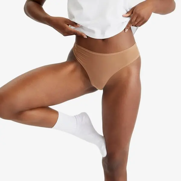 SKIMS Fits Everybody Thong - Sienna