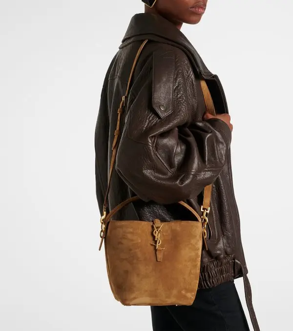 Saint Laurent Le 37 Small Bucket Bag - Beige