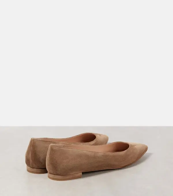 GIANVITO ROSSI Suede Ballet Flats - Beige