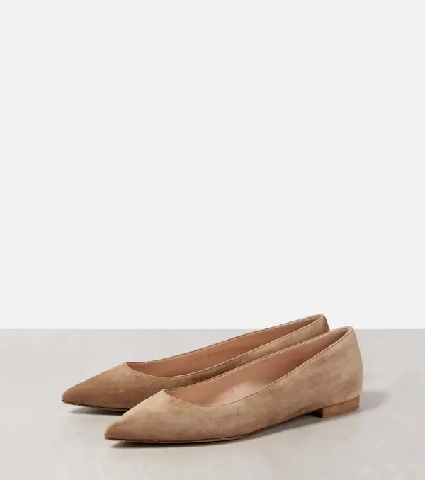 GIANVITO ROSSI Suede Ballet Flats - Beige