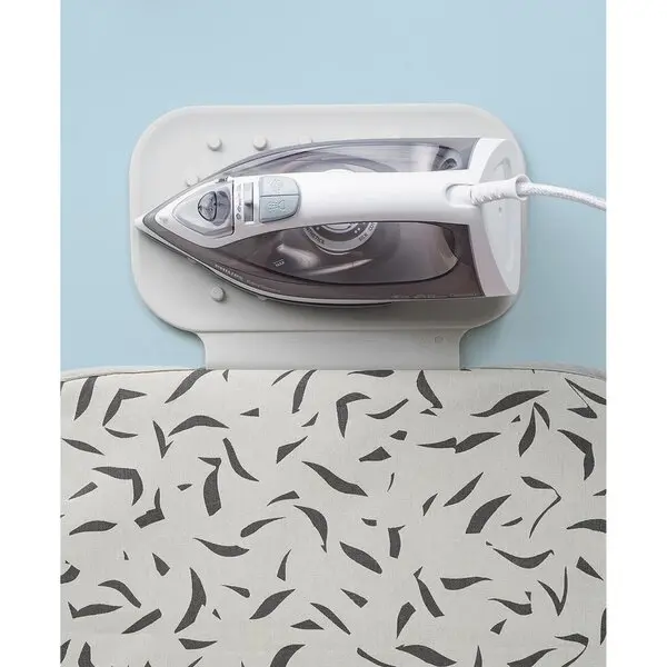 JOSEPH JOSEPH Swift Folding Iron And Steaming Mat