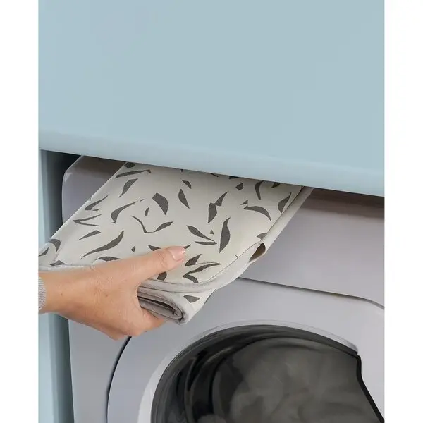 JOSEPH JOSEPH Swift Folding Iron And Steaming Mat