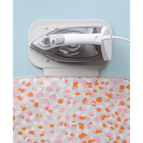 JOSEPH JOSEPH Swift Folding Iron And Steaming Mat