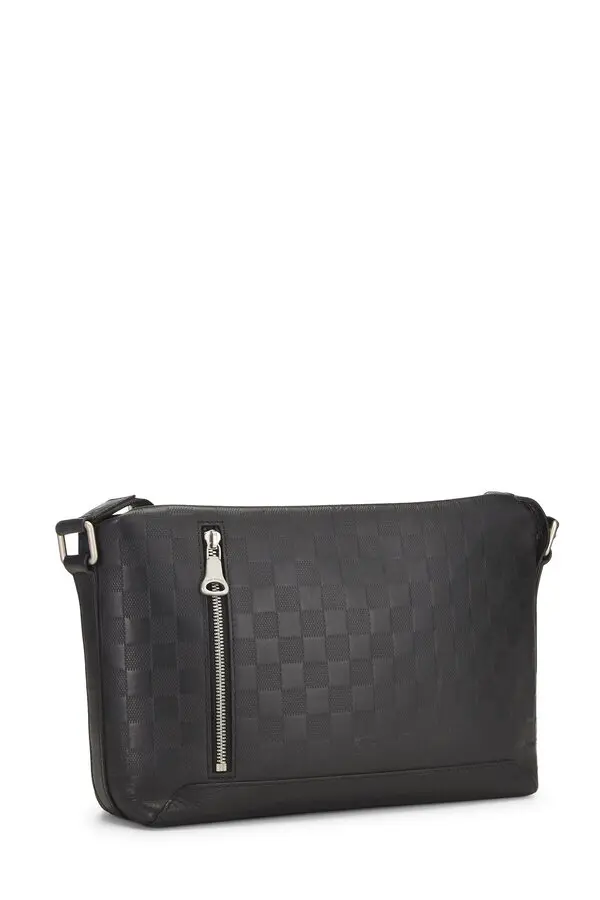 LOUIS VUITTON Damier Infini Discovery Messenger Pm