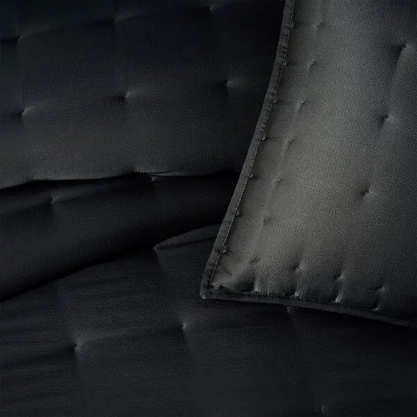Donna Karan New York Hammered Silk And Cotton Quilt, King