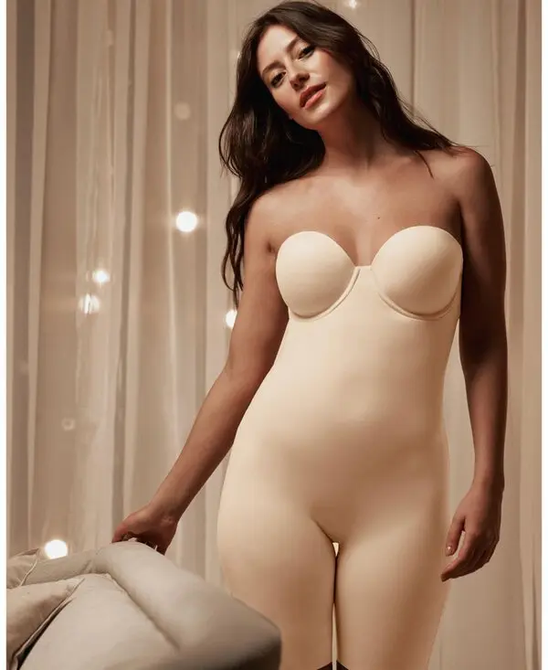 Wacoal Red Carpet All-in-one Thigh Shaper - Sand