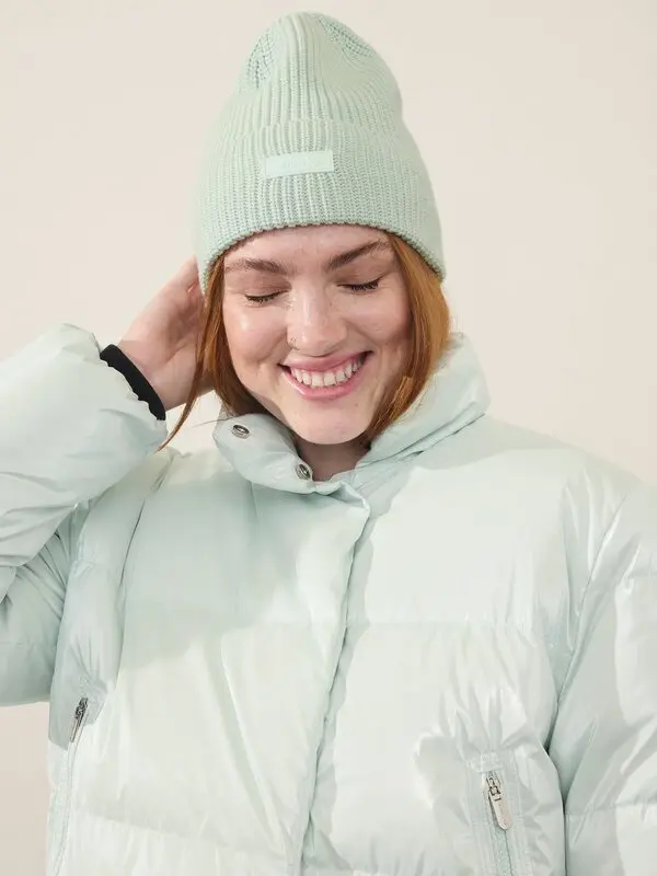 Athleta Cozy Hour Beanie In Glacier - 23% Off | Editorialist display picture 3