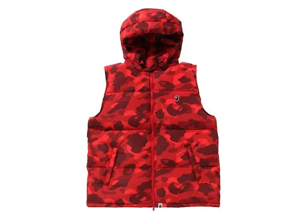 A BATHING APE Camo Down Vest - Red
