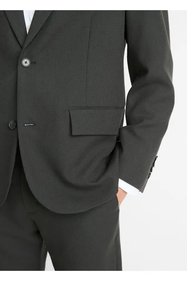 Vince Italian Virgin Wool Single-breasted Blazer