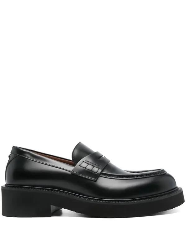 Valentino Garavani Vlogo Signature Loafers