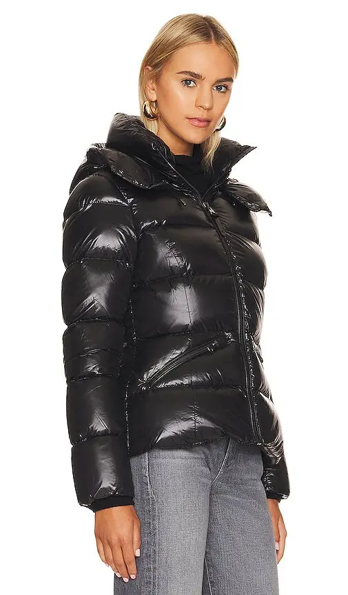 Mackage Madalyn V Jacket - Black