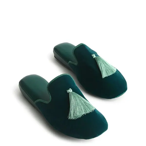 VERA BRADLEY Wicked Tassel Slippers