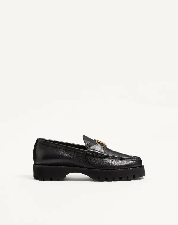 Valentino Garavani Vlogo Signature Buffalo Loafer - Black