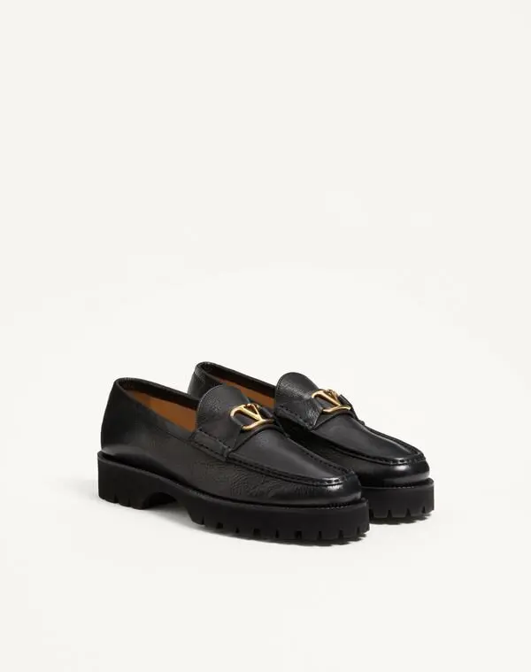 Valentino Garavani Vlogo Signature Buffalo Loafer - Black