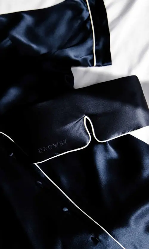 DROWSY SLEEP CO. Pipe Dreams Sleep Masks