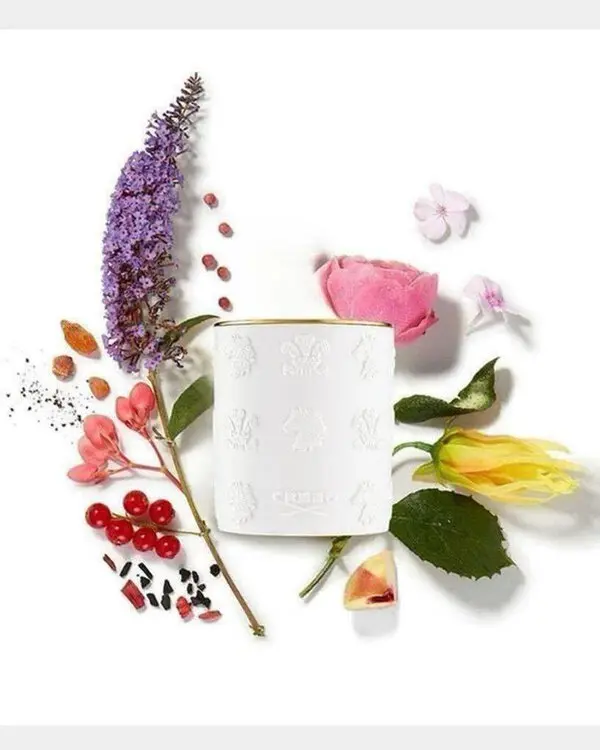 CREED Aventus For Her Porcelain Scented Candle, 7.76 Oz