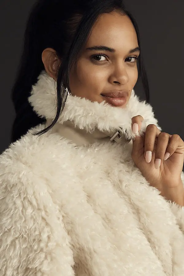 Badgley Mischka Yara Luxe Faux-fur Coat Jacket