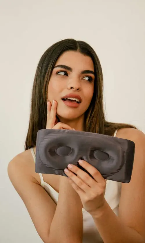 DROWSY SLEEP CO. Eyelash Protecting Sleep Mask - Moonlight Shadow