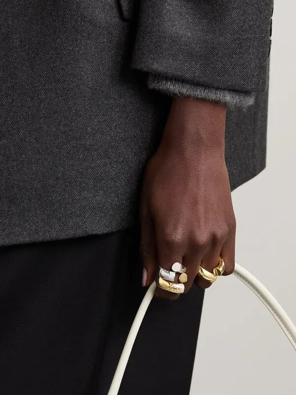 TABAYER Oera Large 18-karat White Diamond Ring