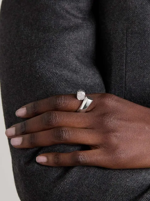 TABAYER Oera Large 18-karat White Diamond Ring